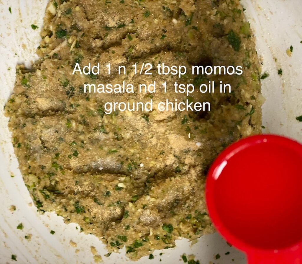 Curry-Jhol Momo