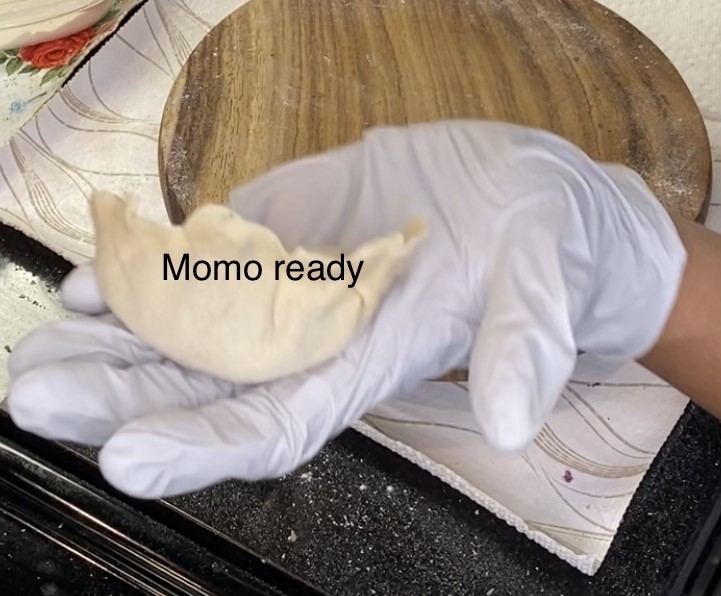 Curry-Jhol Momo